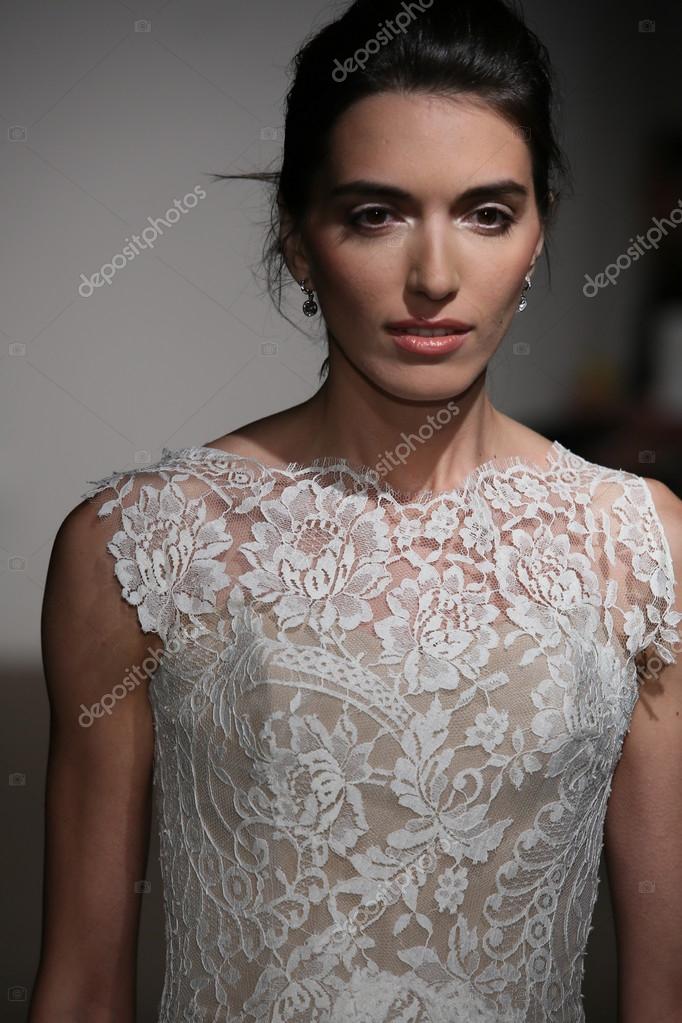 Anna Maier, Ulla-Maija Couture Fall 2014 Bridal collection show – Stock ...