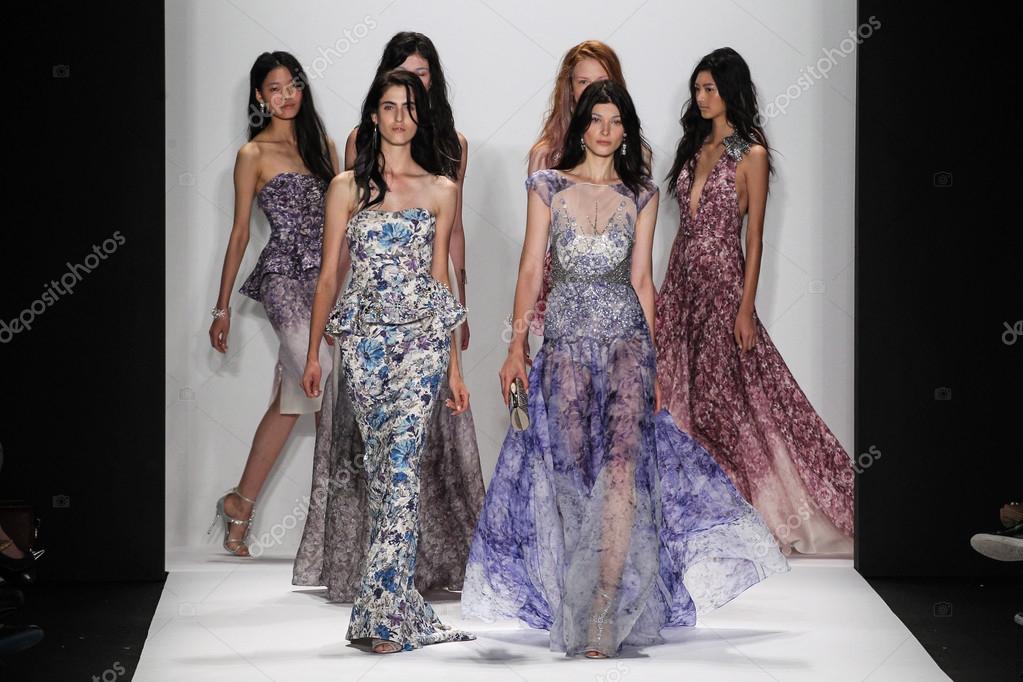 Models walk the runway at the Badgley Mischka fashion show – Stock ...