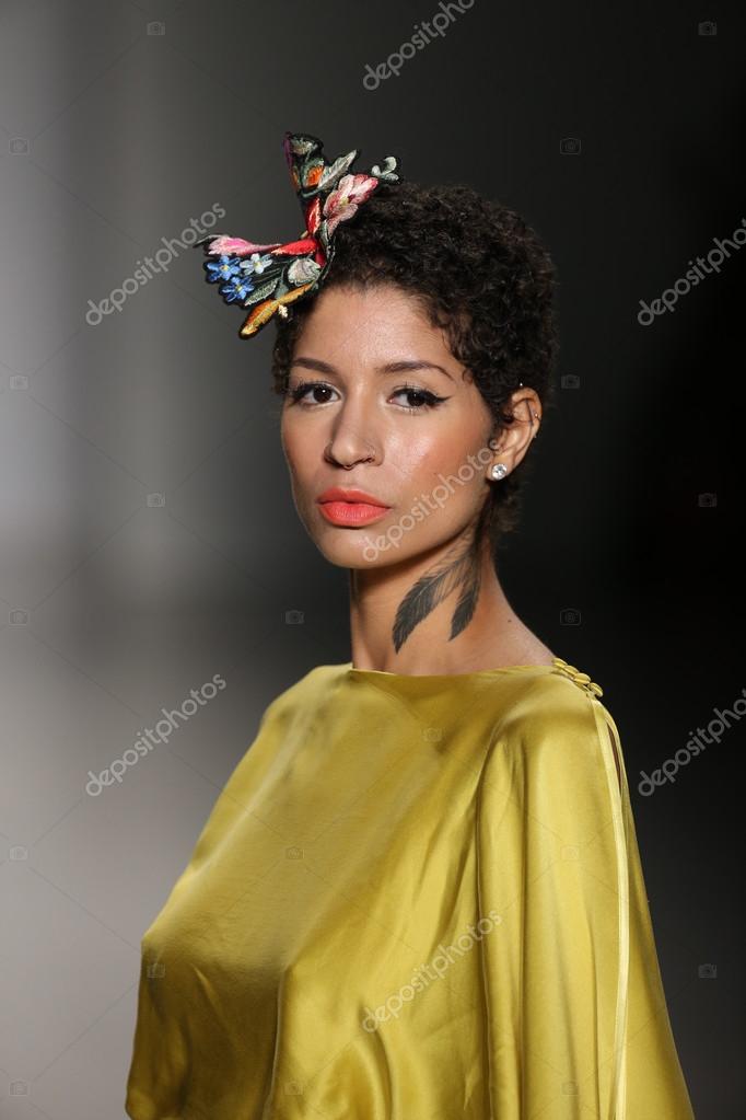 Rozalia Bot collection – Stock Editorial Photo © fashionstock #65612289