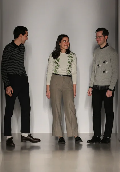 Alex Fmka, Joey Pollari – Stock Editorial Photo © Jean_Nelson #12333750