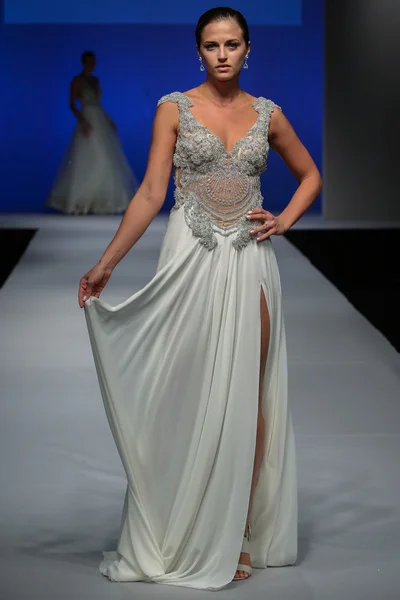 Beautiful model dress Stock Photos, Royalty Free Beautiful model dress ...