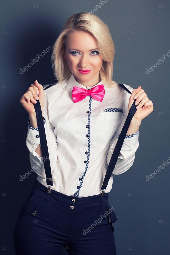 Women Wearing Bow Tie