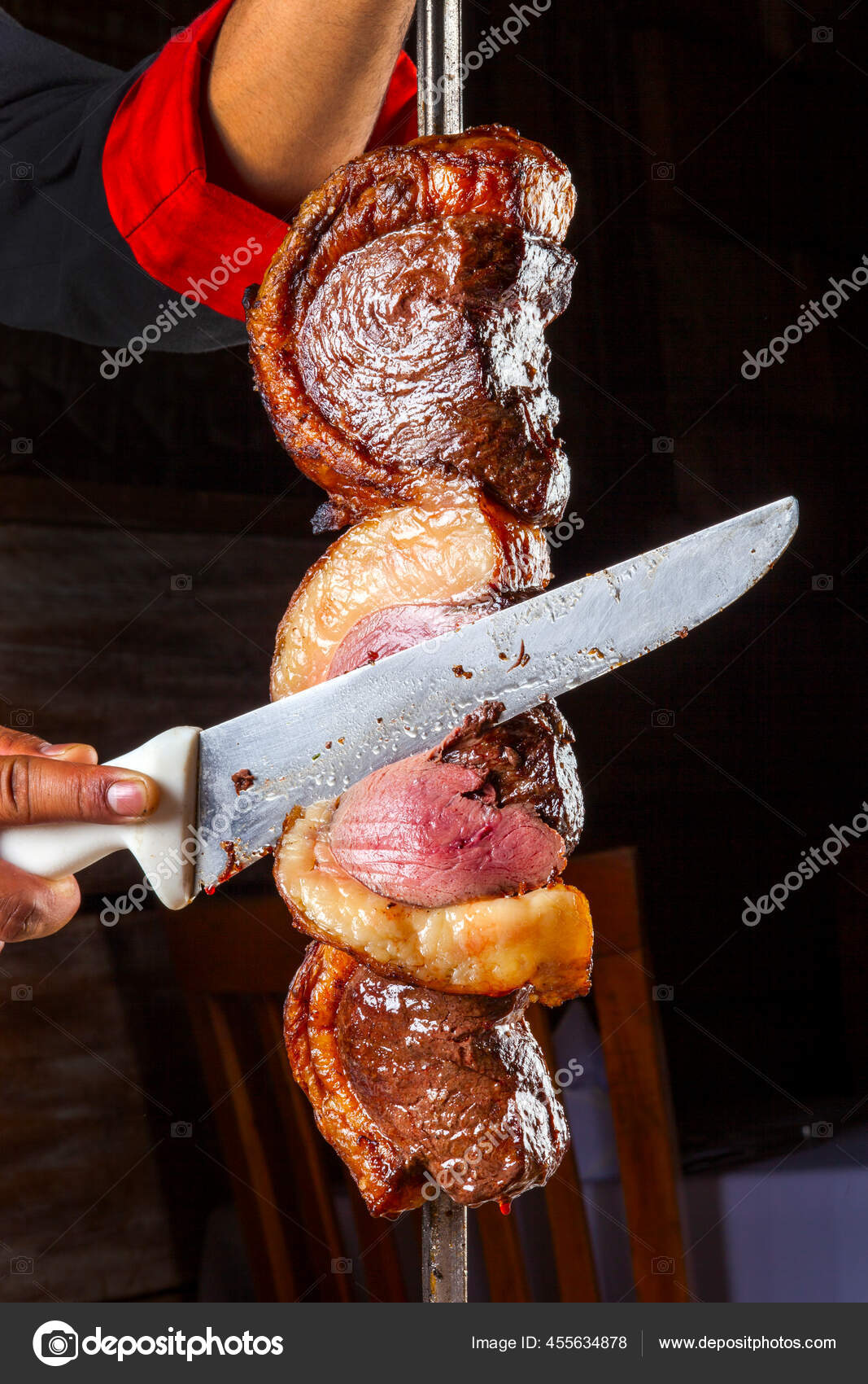 Picanha Tradicional Corte Brasileño Ternera — Foto de stock #455634878 © rocharibeiro