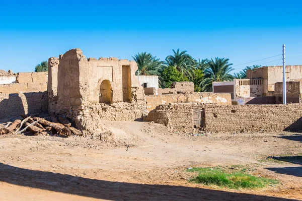 Dakhla Oasis, Western Desert, Egypt — Stock Photo © Siempreverde #62305105