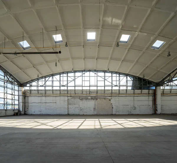 Hemispherical reinforced concrete load bearing roof of warehouse ...