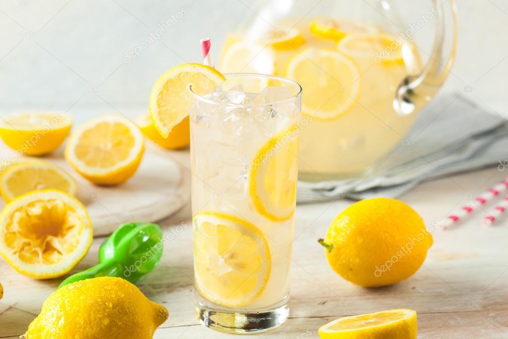 Organic Homemade Fresh Squeeze Lemonade Stock Photo by ©bhofack2 108227608