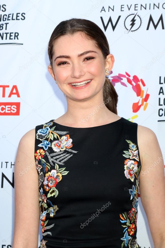 Actress Emily Robinson — Stock Editorial Photo © Jean_Nelson #110467390