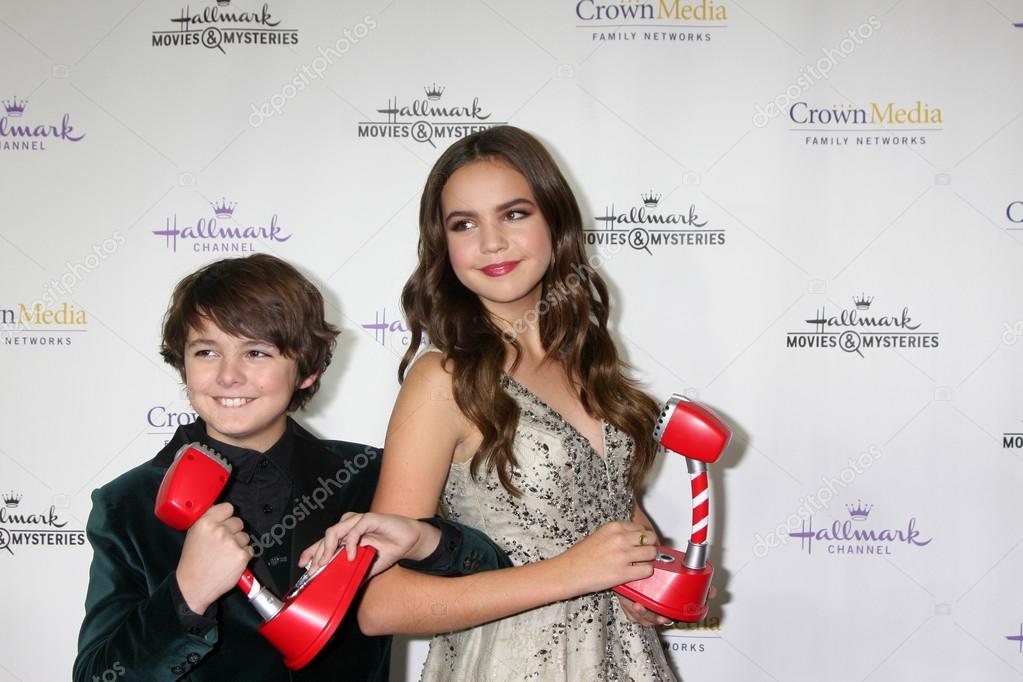 Max Charles, Bailee Madison — Stock Editorial Photo © Jean_Nelson #57524199