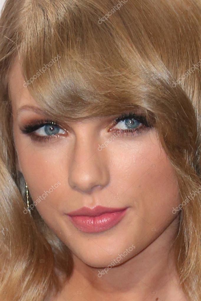 Taylor Swift – Stock Editorial Photo © Jean_Nelson #59148083