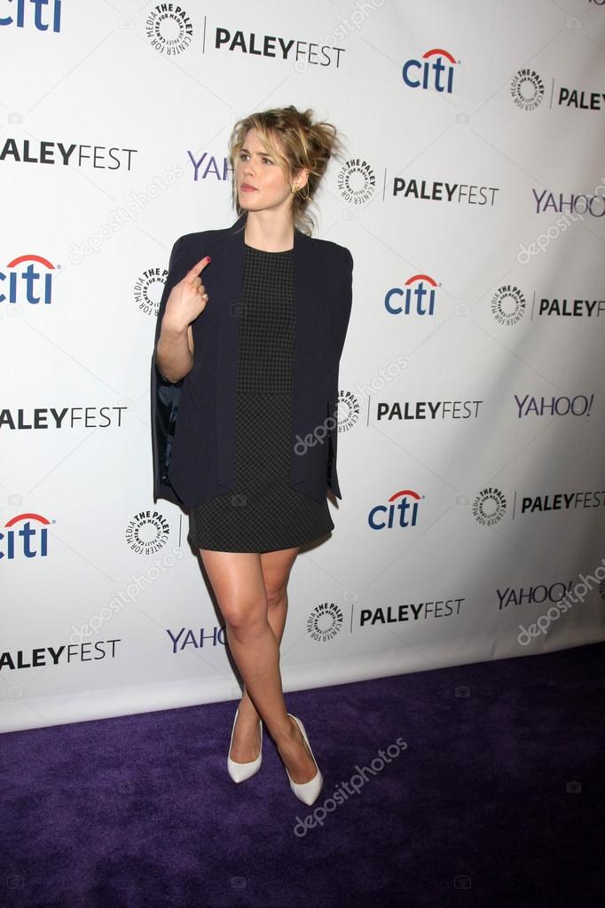 Abito Freccia Emily Bett Rickards