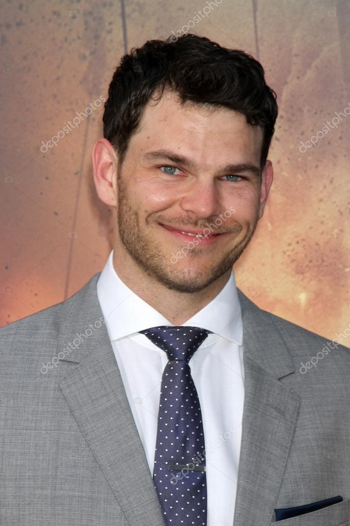 Josh Helman