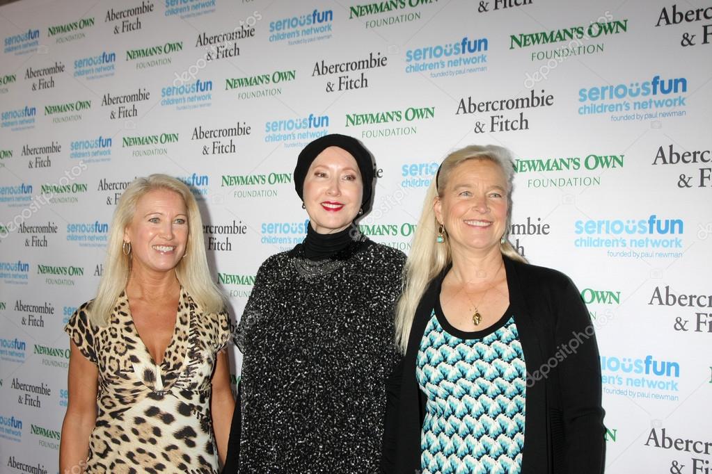 Clea Newman, Susan Newman, Nell Newman – Stock Editorial Photo © Jean ...