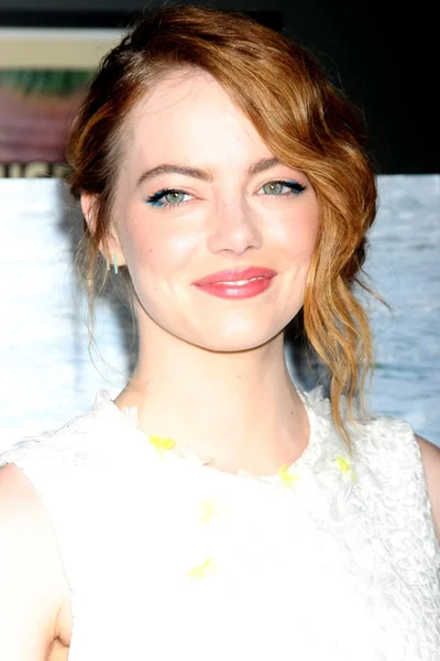Emma Stone Teeth Spiderman