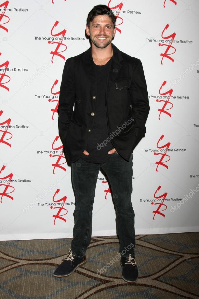 Robert Adamson Young And The Restless