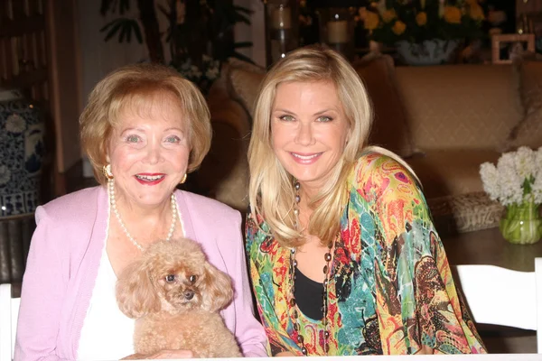 Lee Bell, Lauralee Bell – Stock Editorial Photo © Jean_Nelson #183403164