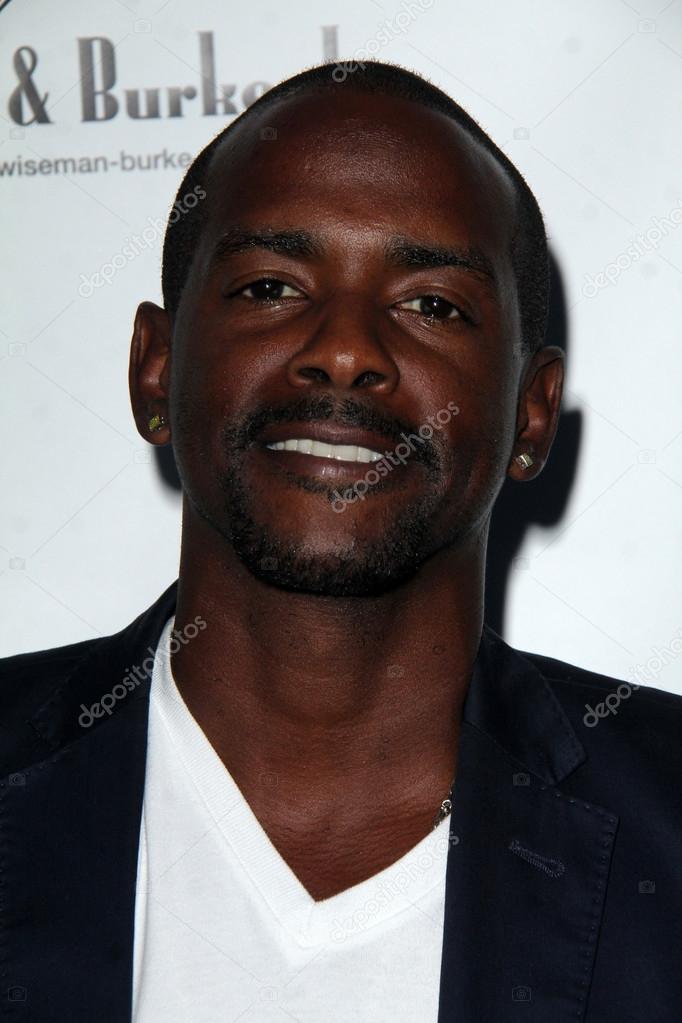 El Actor Keith Robinson Actor Keith Robinson Dreams Of Singing To