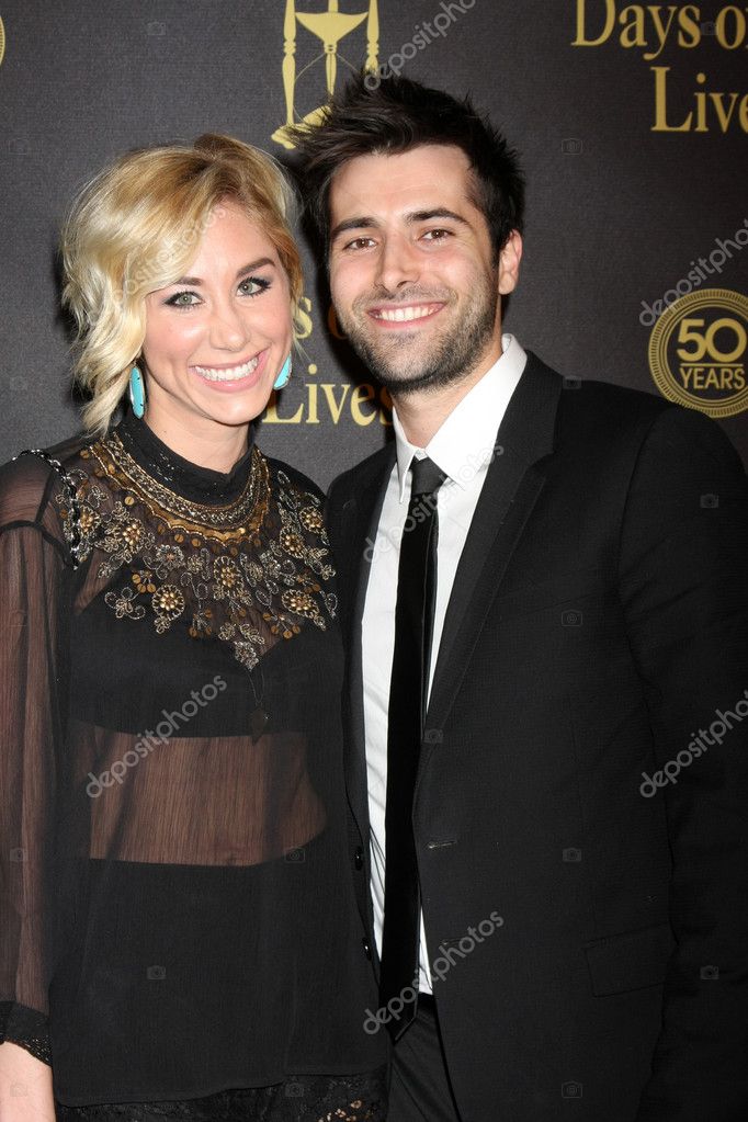 Alyssa Tabit, Freddie Smith – Stock Editorial Photo © Jean_Nelson #89356362 Alyssa Tabit, Freddie Smith – Stock Editorial Photo © Jean_Nelson #89356362