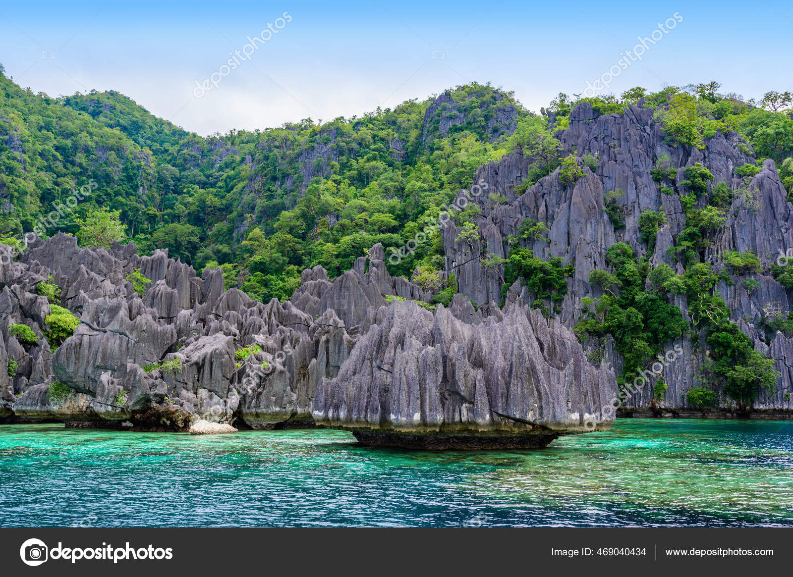 Twin Lagoon Paradise Island Sharp Limestone Rocks Tropical Travel ...