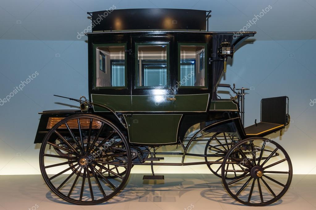 The first bus Benz Omnibus (Benz motorized bus), 1895. — Stock ...