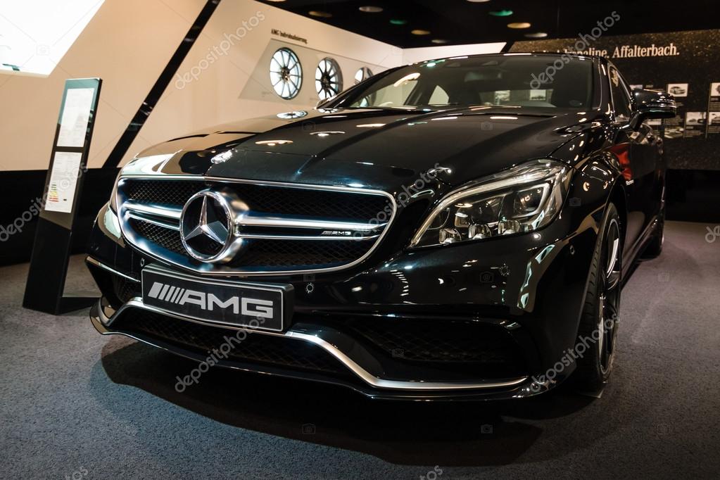 Showroom. Mid-size luxury car Mercedes-Benz CLS 63 AMG — Stock ...