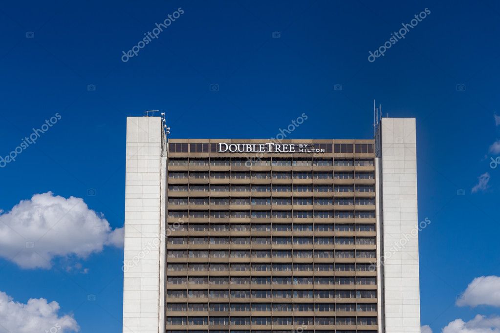 Double Tree by Hilton Hotel – Stock Editorial Photo © wolterke #112237494