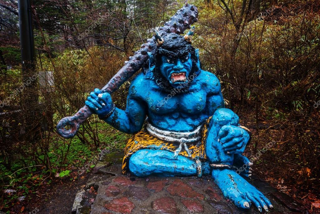 Demonio azul o gigante en Noboribetsu 2022