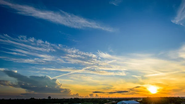 Rising sun Stock Photos, Royalty Free Rising sun Images | Depositphotos