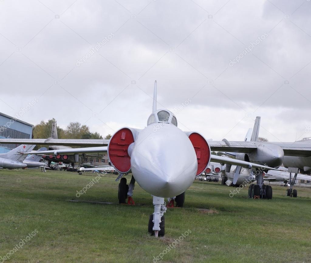 La-250- Interceptor supersónico experimental (1956) .Max.speed, km / 2022