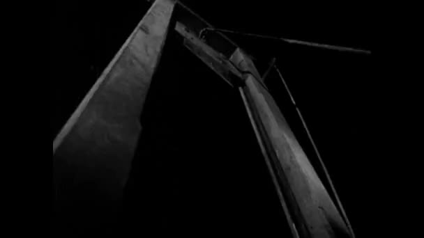 Guillotine blade dropping — Stock Video © everett225 #100666154