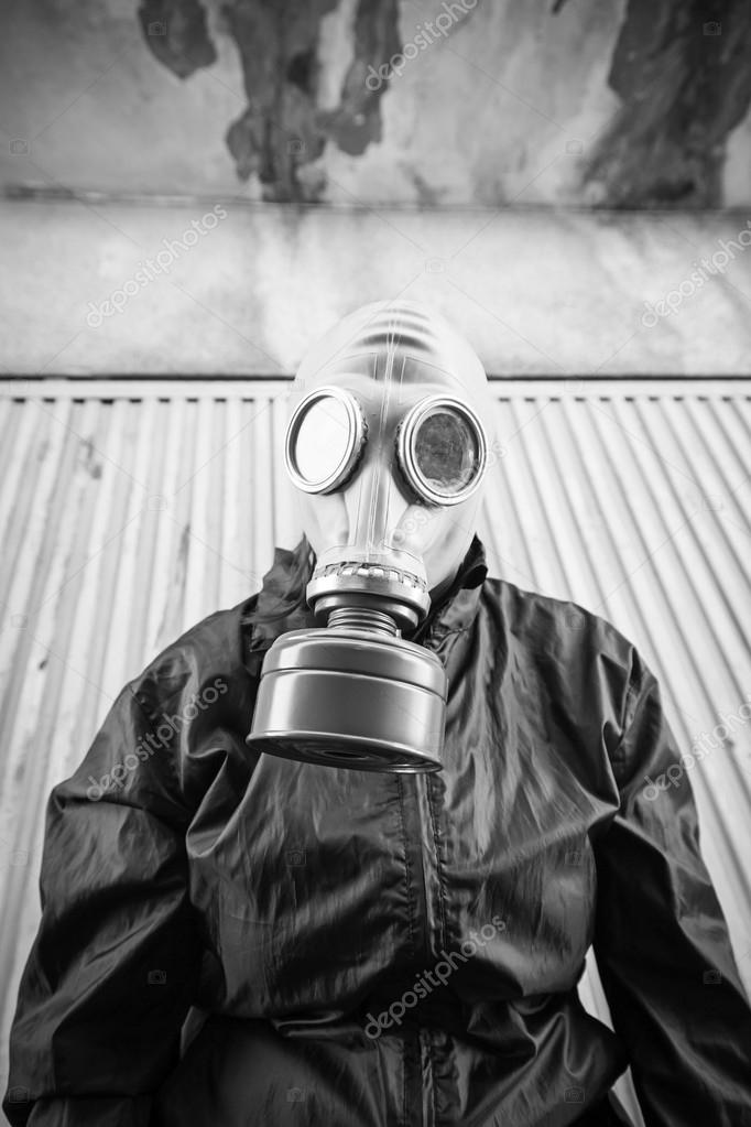 Person with gas mask Stock Photo by ©celiafoto 56544089