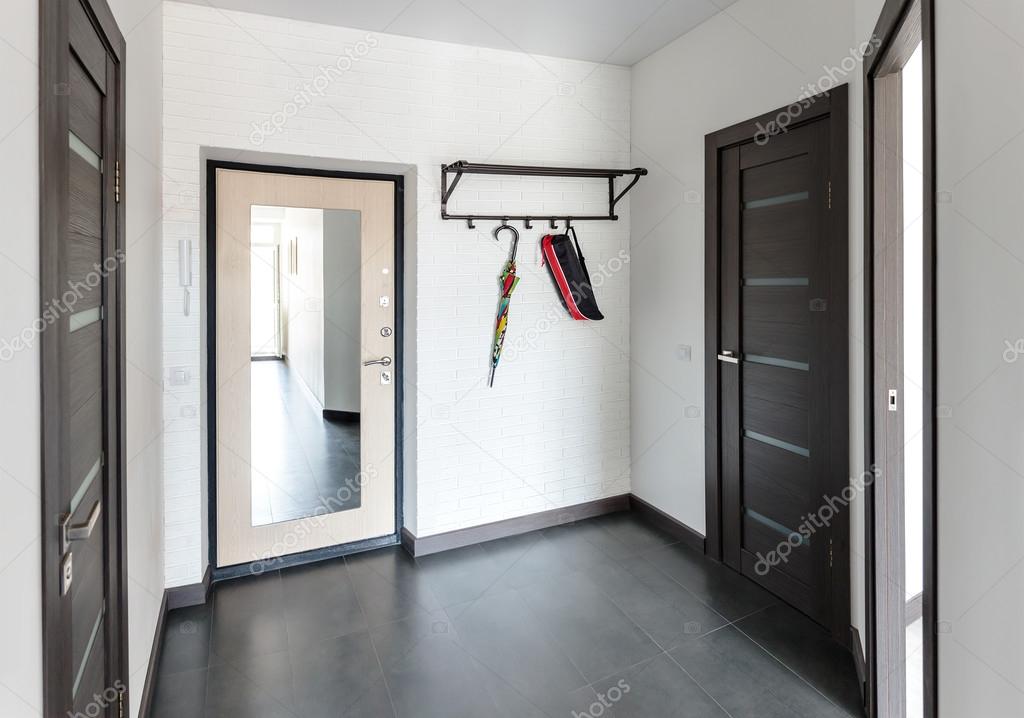 Hall in the apartment — Stock Photo © wastesoul #121386018