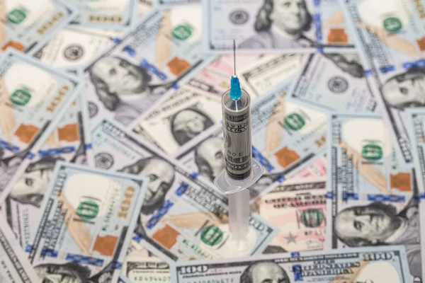 Fotos de Injections of money, Imagens de Injections of money sem ...