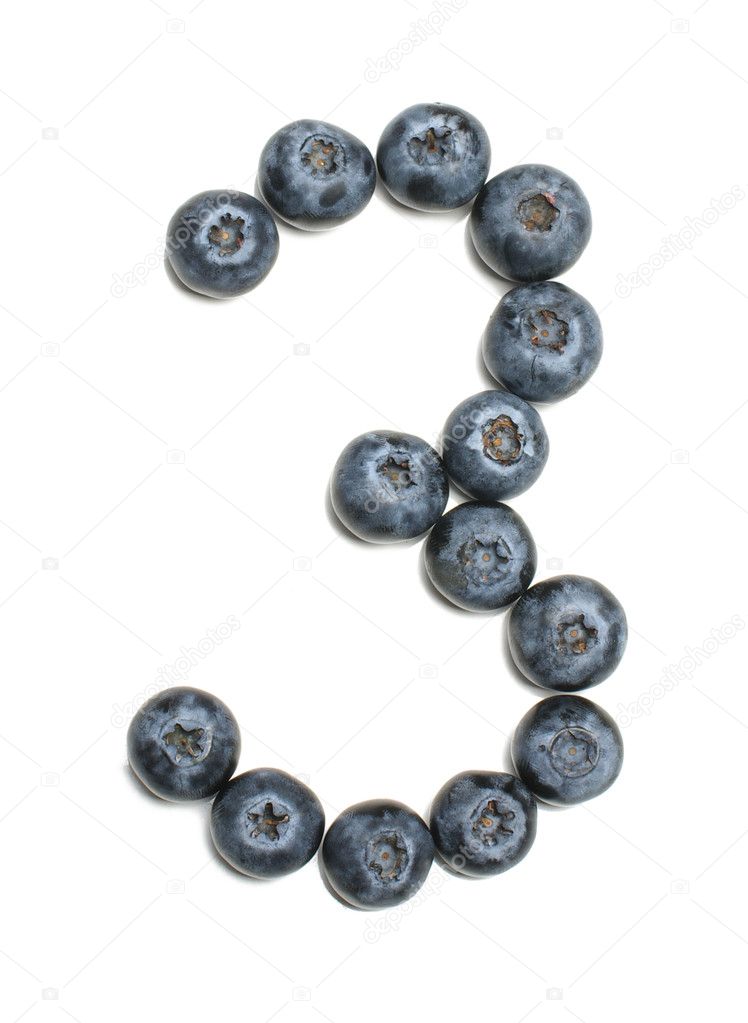 Number 3 arranged from northern highbush blueberry isolated — Stock ...