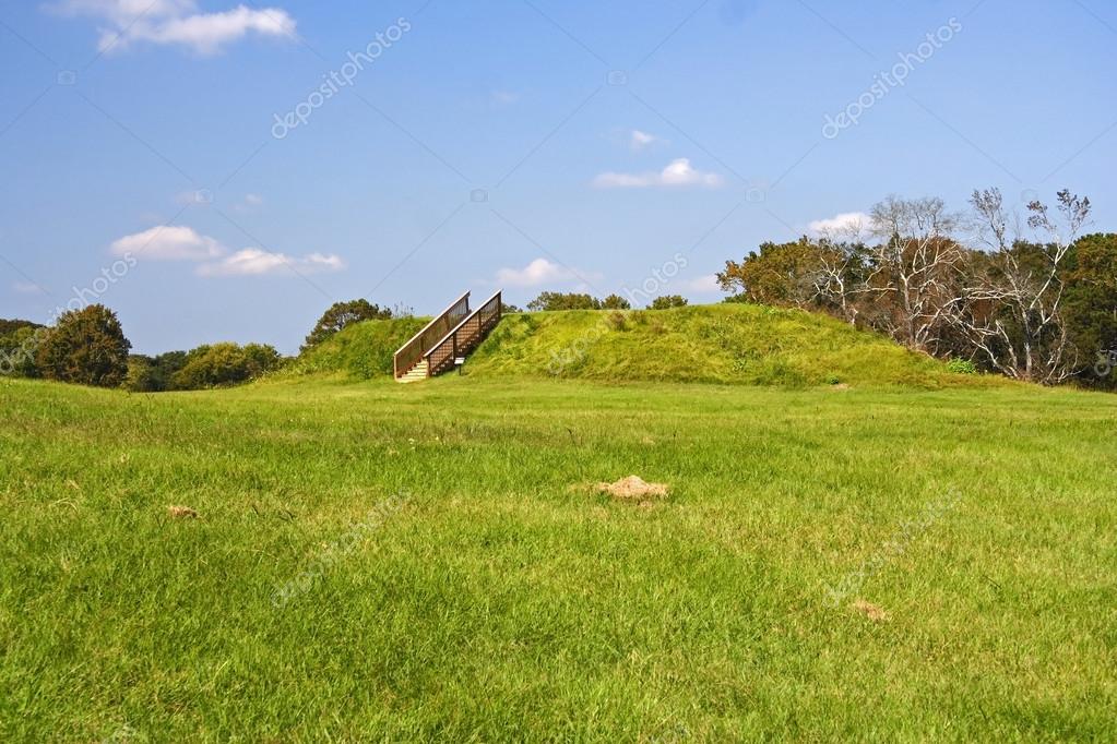 Native American Mound Stock Photo by ©Wilsilver77 109880694