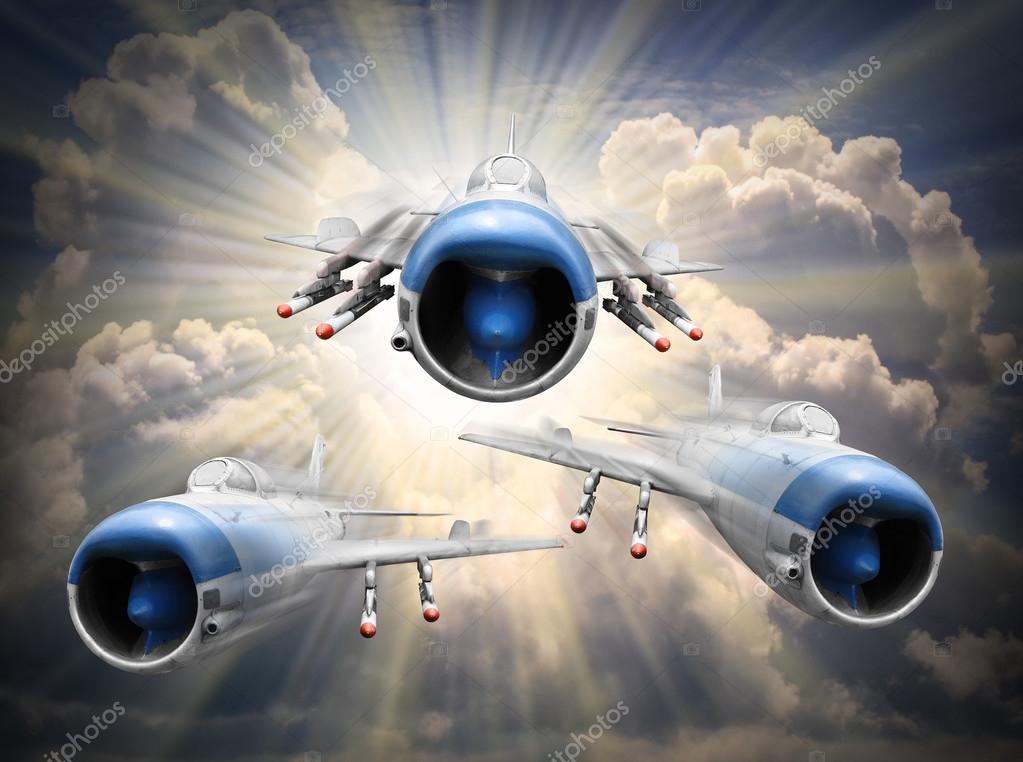 Speedy jets on the sky. — Stock Photo © vladvitek #66004751