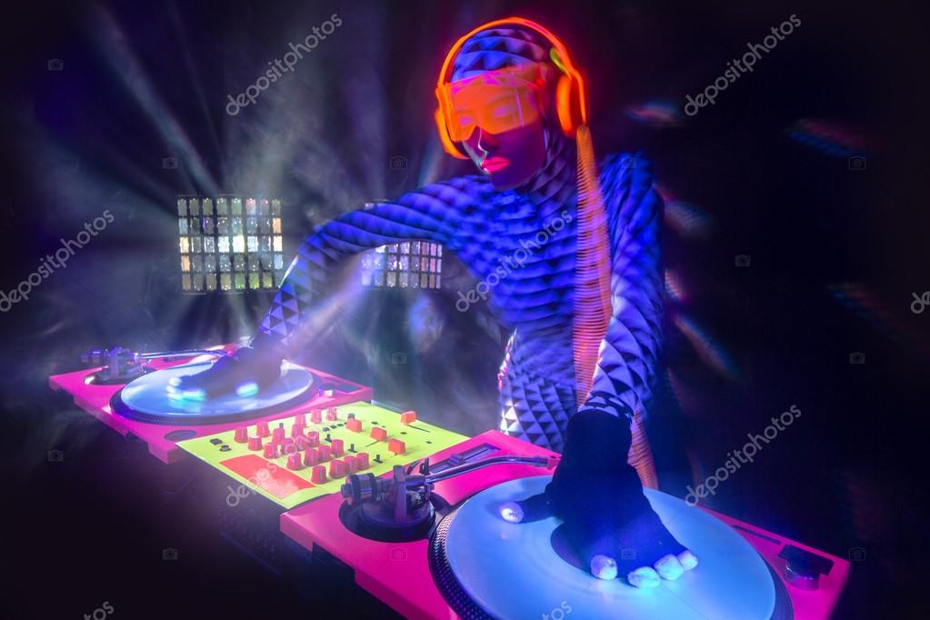 Sexy neon uv glow DJ Stock Photo by ©dubassy 108767204