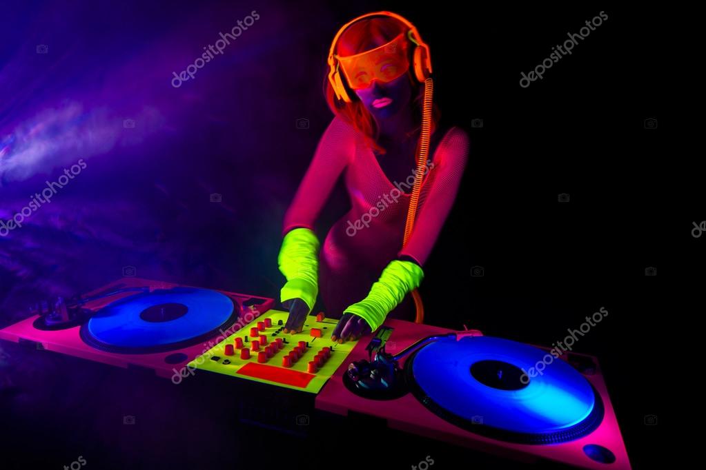 Sexy neon uv glow DJ Stock Photo by ©dubassy 108767746