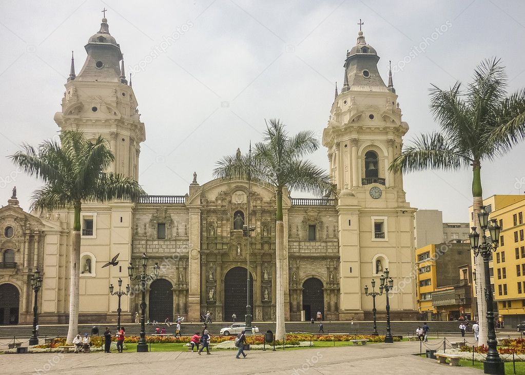 Catedral de Lima Fachada 2024