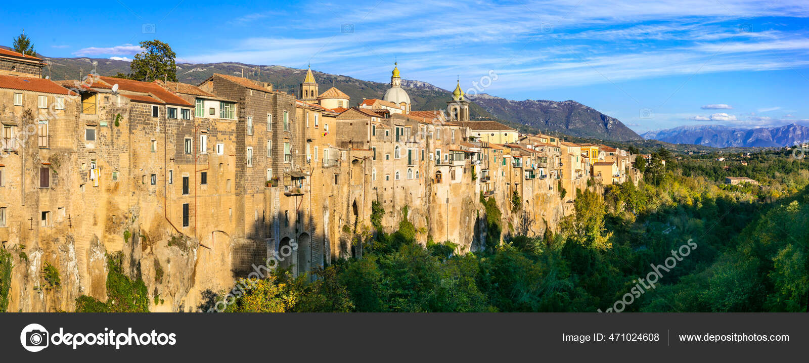 Sant'agata Goti Impressive Medieval Village Tufa Rocks Italy Campania ...
