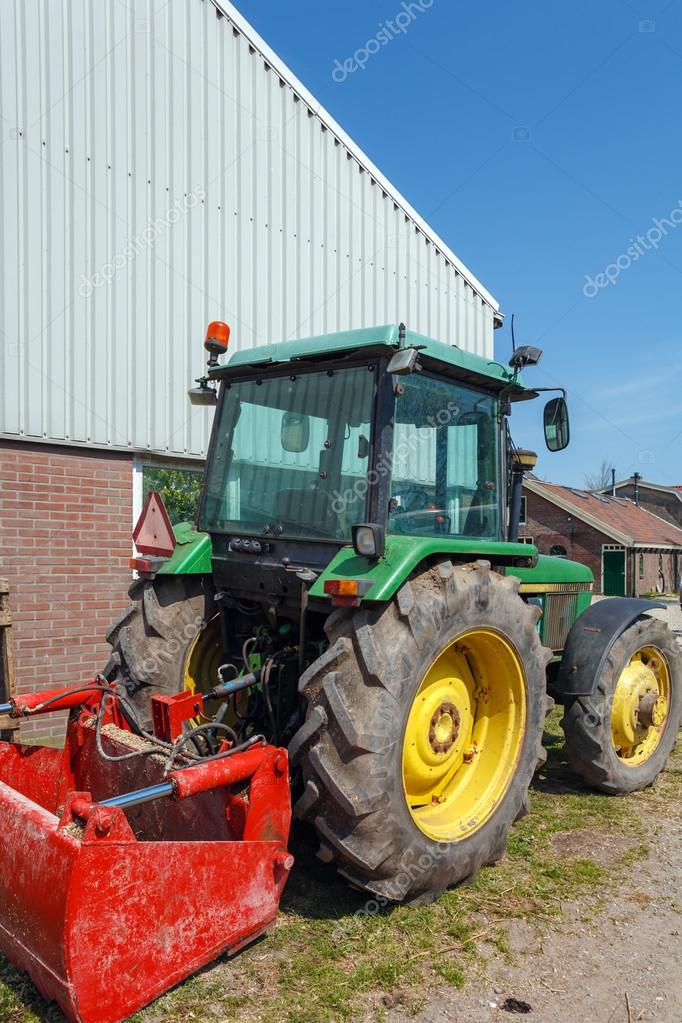 Modern Tractor at Traditional Holland Farm, Netherlands — Stock Photo ...