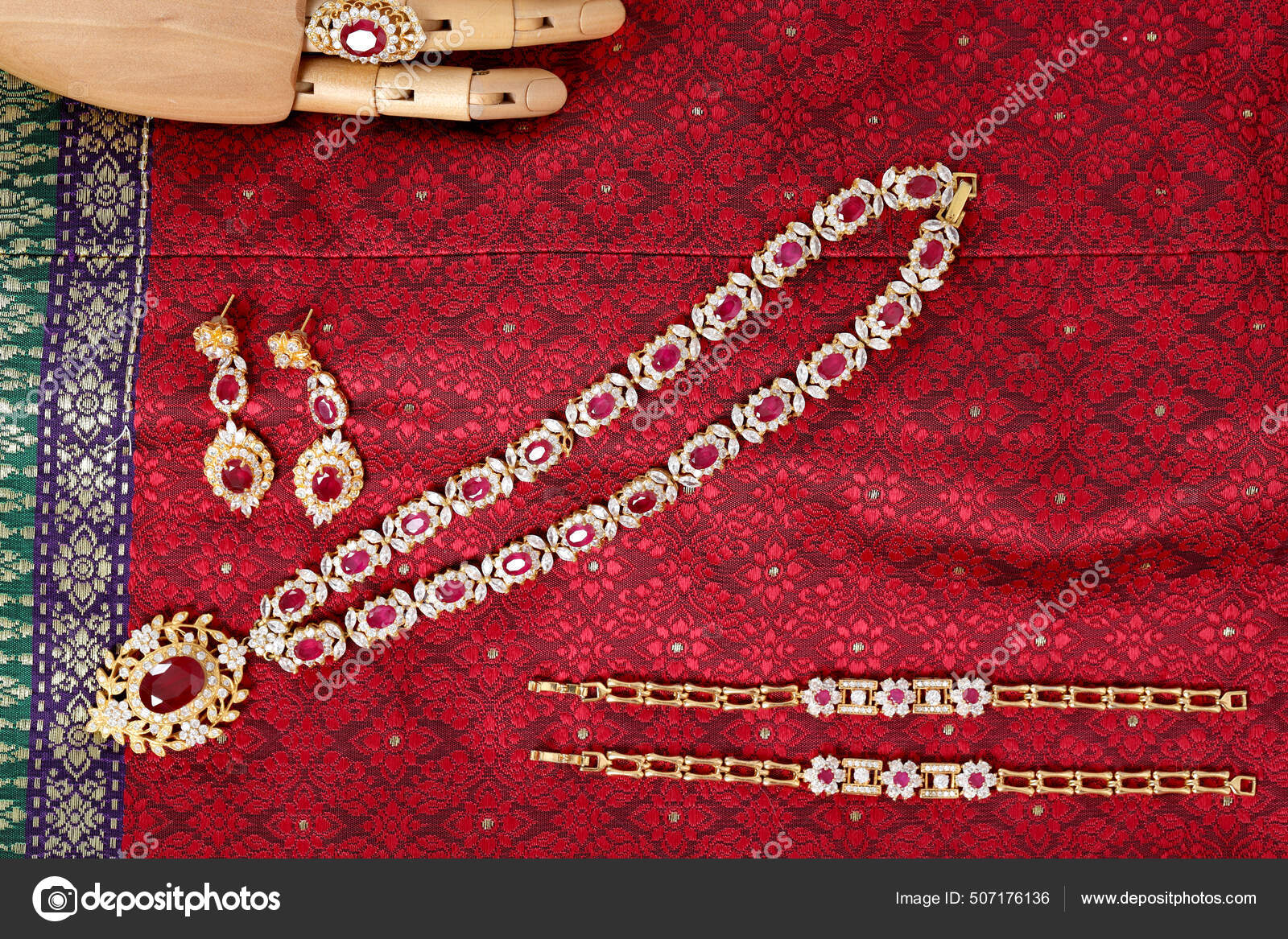 Beautiful Thai Classic Accessories — Stock Photo © kimberrywood #507176136