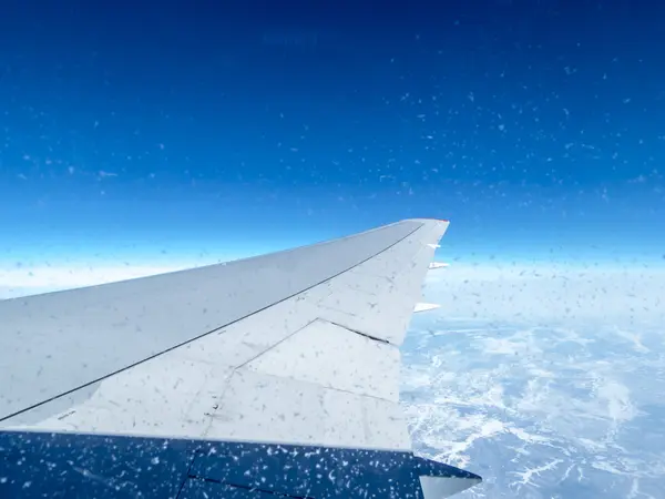 Plane snow Stock Photos, Royalty Free Plane snow Images | Depositphotos