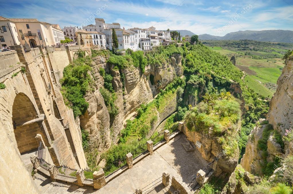 Ronda Brücke und Canyon, Ronda, Malaga, Andalusien, Spanien ...