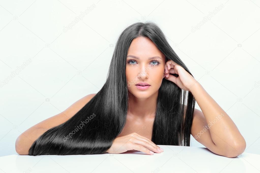 Hermosa chica con pelo negro brillante: fotografía de stock © koji6aca ...