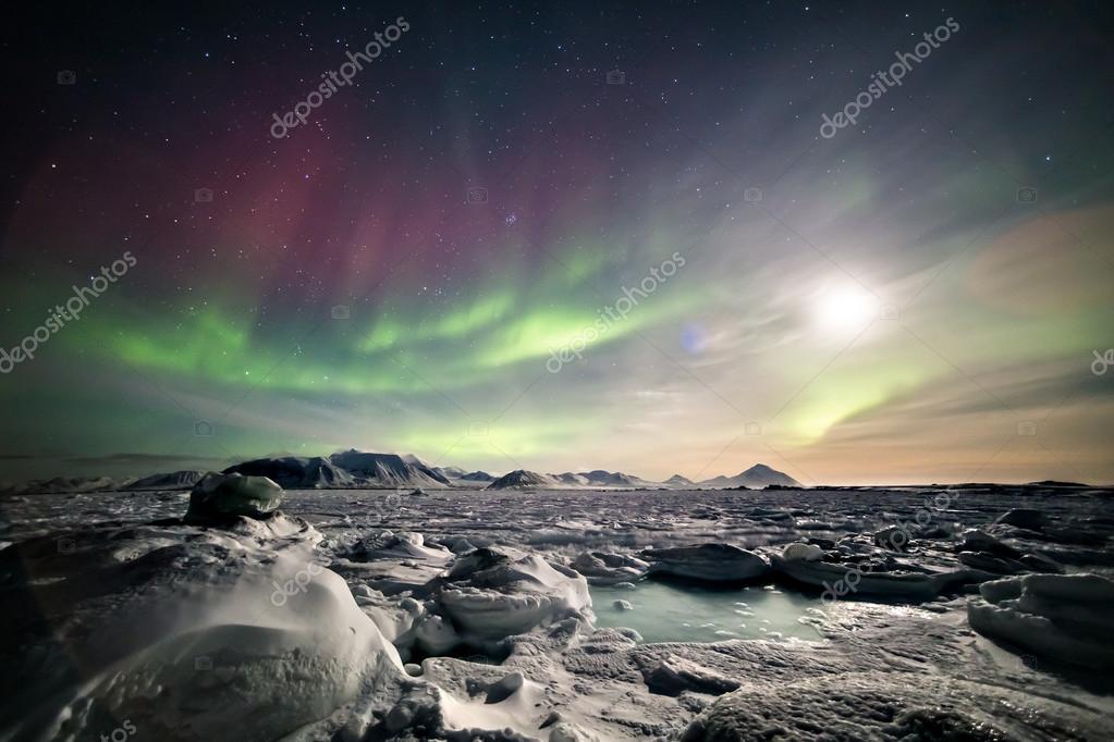 Polar Night in the Arctic - Spitsbergen, Svalbard — Stock Photo ...
