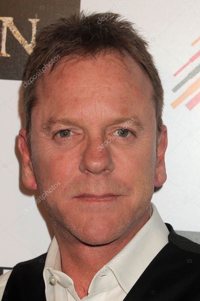 Kiefer Sutherland Eyes