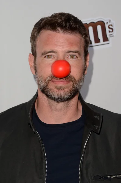 Scott Foley Shirtless 2022