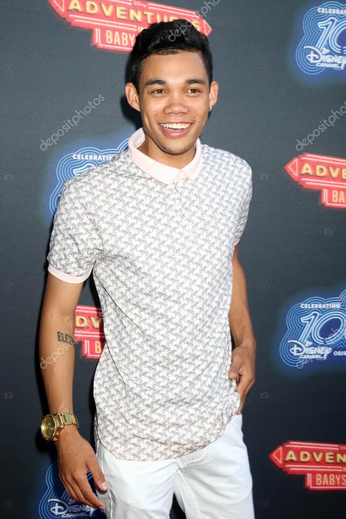 Roshon Fegan And His Girlfriend