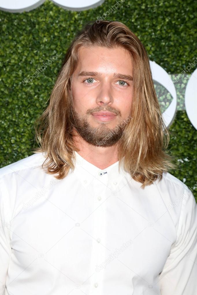 Drew Van Acker - actor – Stock Editorial Photo © s_bukley #120064728