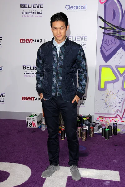 Harry Shum Jr, Sherri Saum, Tom Ascheim, Shay Mitchell – Stock ...